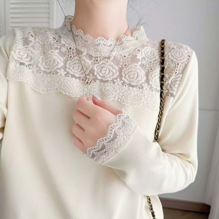 高雅蕾絲拼接方領內搭上衣 獨具衣格 J8490::unistyle 館::【獨具衣格】專賣中大尺碼洋裝、中大尺碼服飾