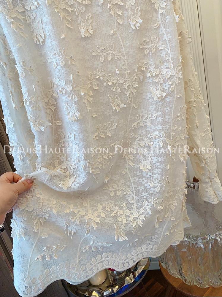 立體蕾絲波浪下擺上衣 獨具衣格 J8733::unistyle 館::【獨具衣格】專賣中大尺碼洋裝、中大尺碼服飾