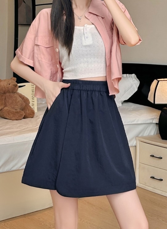 休閒風冰絲短褲裙 獨具衣格 J8971::unistyle 館::【獨具衣格】專賣中大尺碼洋裝、中大尺碼服飾