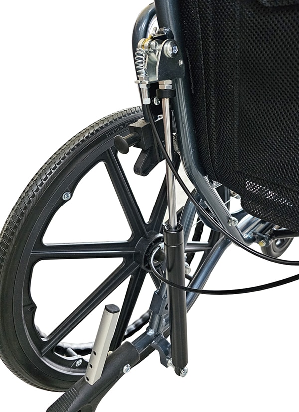 YAHO耀宏 ★ 鋁製空中傾倒輪椅 YH118-5 (小輪)｜台中輪椅 長照輔具輪椅::聖德愛醫療網-台中醫療器材行，專營輪椅、三馬達電動床、減壓氣墊床、血壓計、洗澡椅